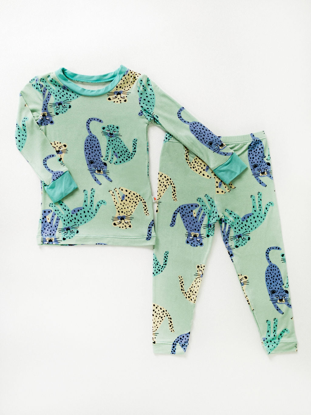 Long Sleeve Pajamas in Blue Snow Leopards – Melon Collective